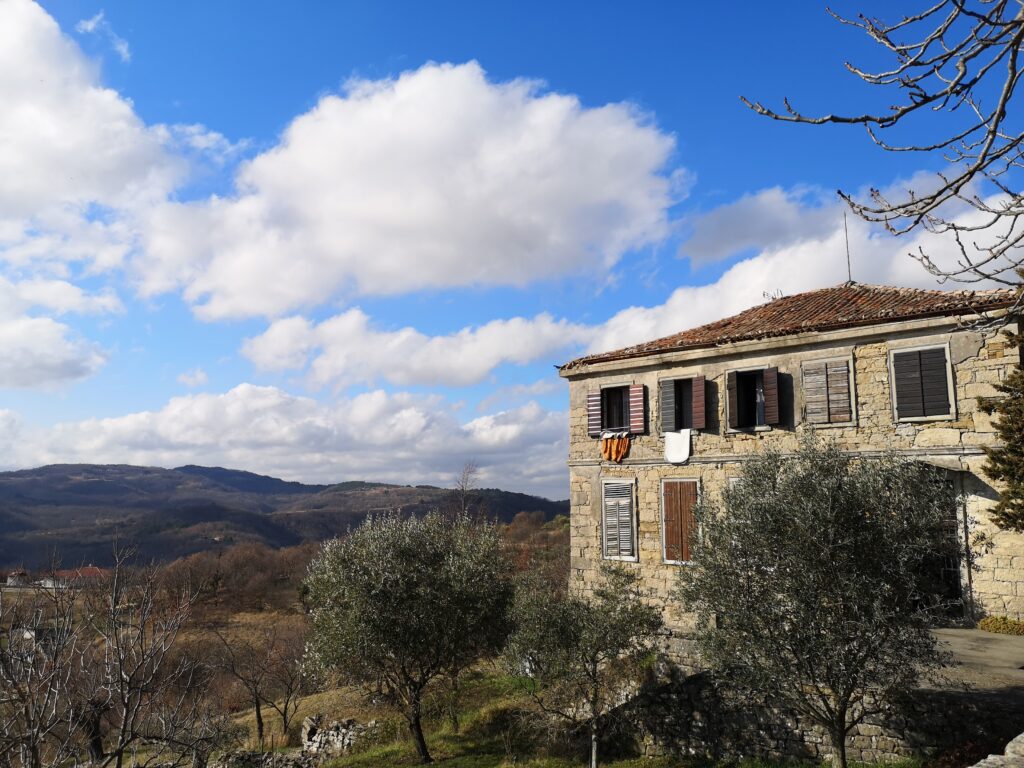 Hum: Najmanji grad na svijetu koji uvijek ima snage dignuti se iz ...