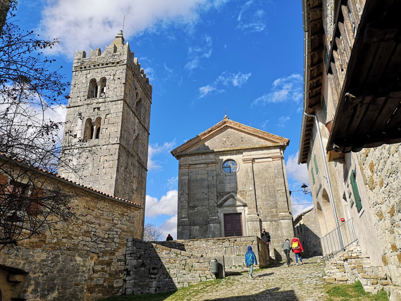 Hum: Najmanji grad na svijetu koji uvijek ima snage dignuti se iz ...
